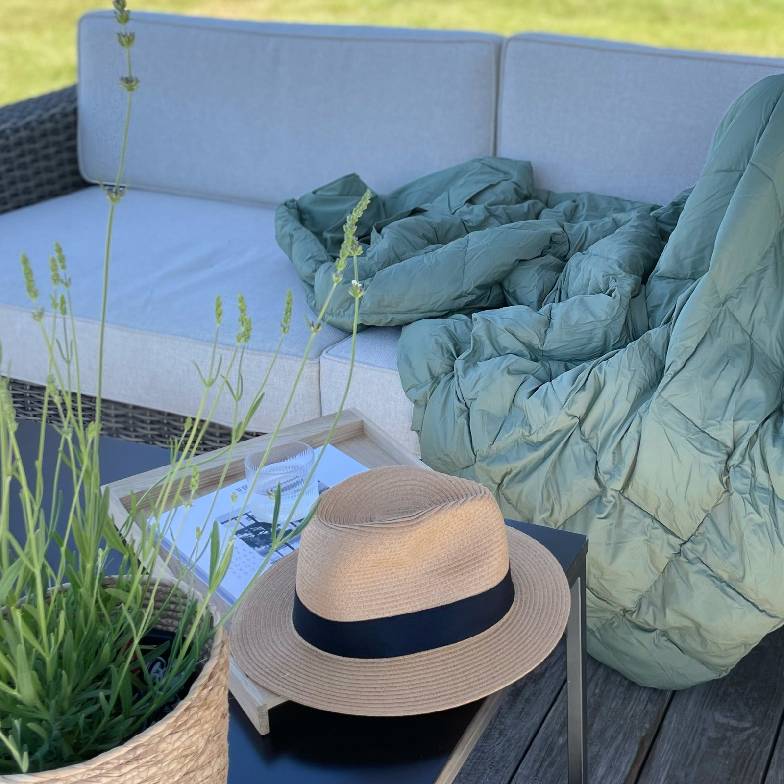 Dunpledd Med Veske - Olivine | Dun of Norway