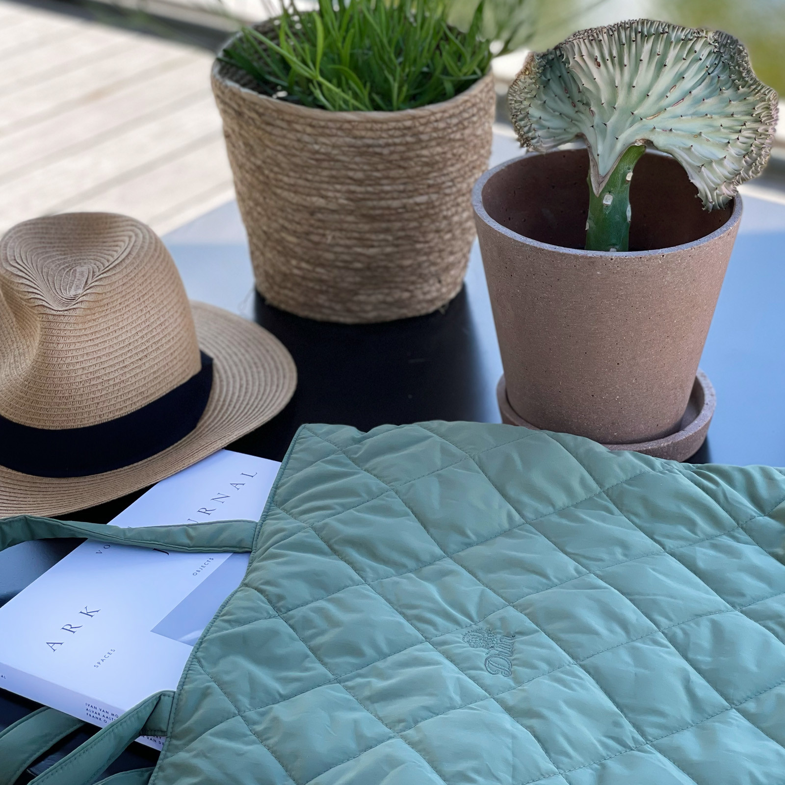 Dunpledd Med Veske - Olivine | Dun of Norway